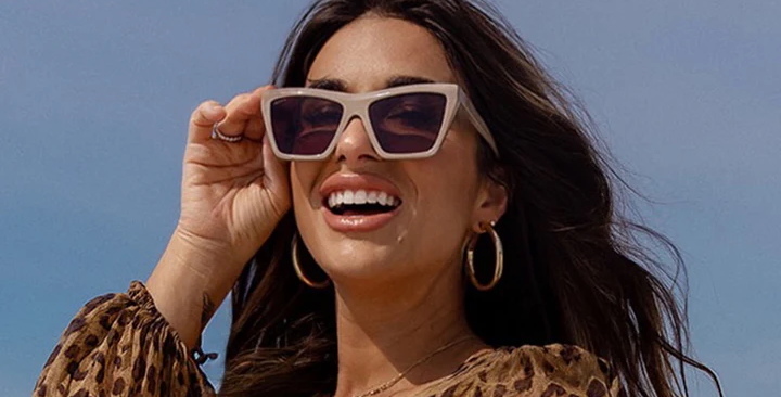 Country music’s Jessie James Decker updates her JJD DIFF Eyewear ...