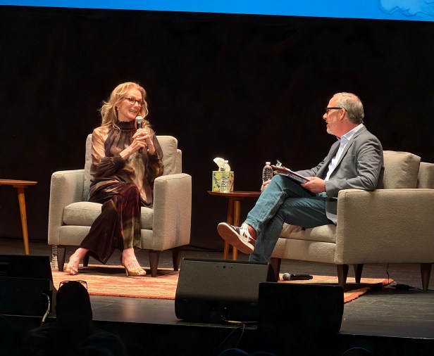 Airplane! Live 2026 with Robert Hays and Julie Hagerty – Entertaining ...